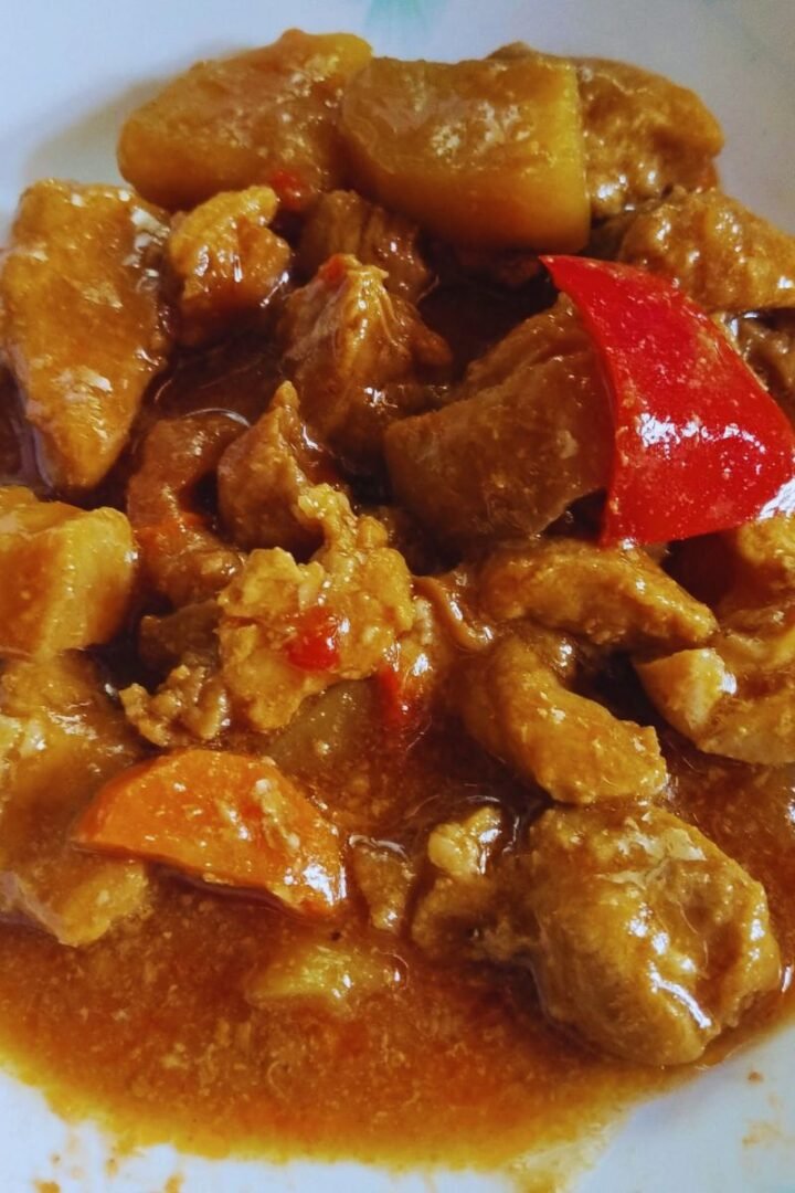 My Filipino Pork Menudo Recipe - Kusinang Pinoy